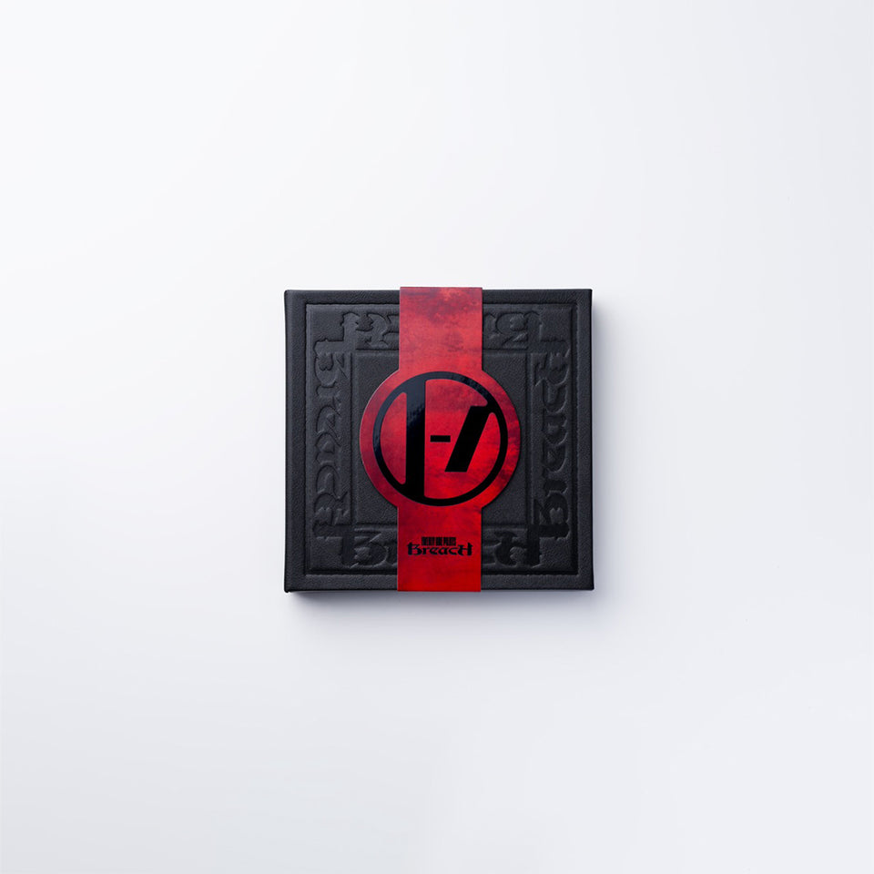 Twenty One Pilots - Breach CD Boxset - Dark Clancy Edition – Warner ...